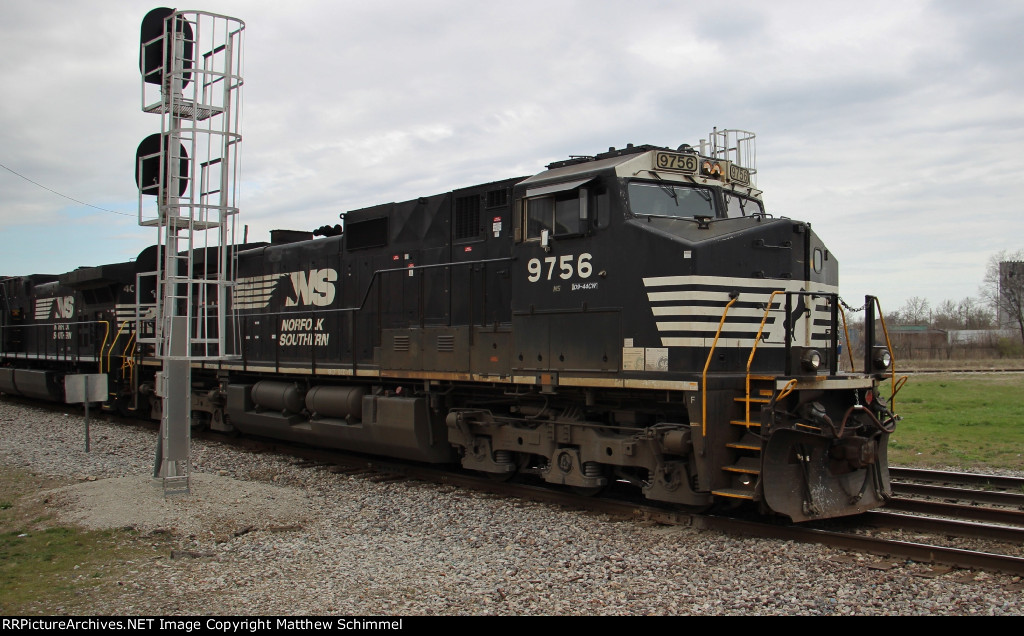 NS 9756